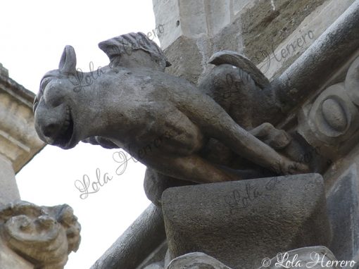 [:es]El demonio y su representación en las gárgolas IV - blog - Dolores ...